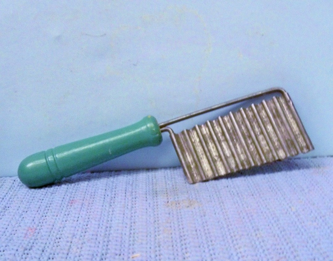 Vintage 1940's Wavy Ripple or Crinkle Cut Vegetable Potato Chip Slicer ...