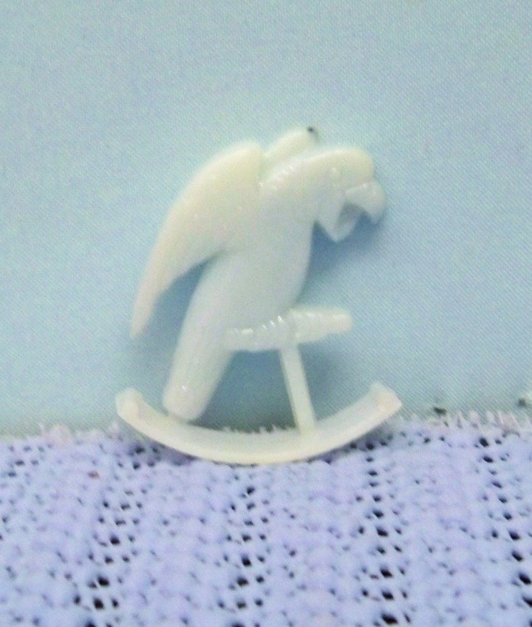 Vintage Parrot on Rocker Cracker Jack Prize Vending Machine Premium ...