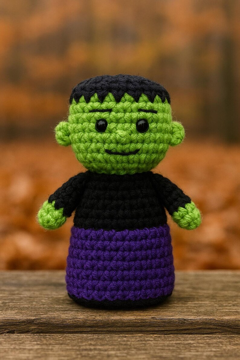 Halloween Amigurumi Crochet Pattern: Ghost, Witch, Vampire, Cat ...