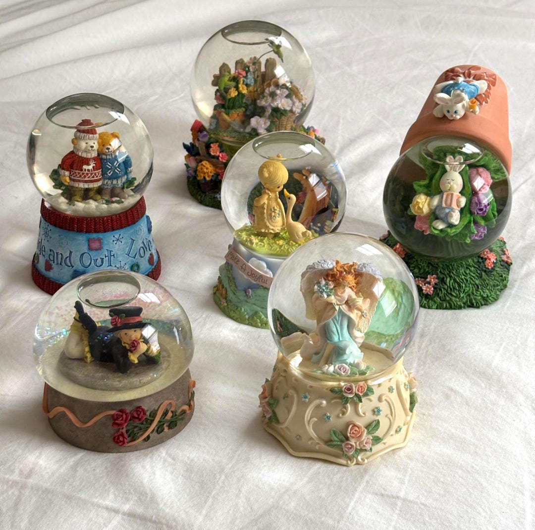 Vintage Musical Snow Globes Variety – San Francisco Music Box Co ...