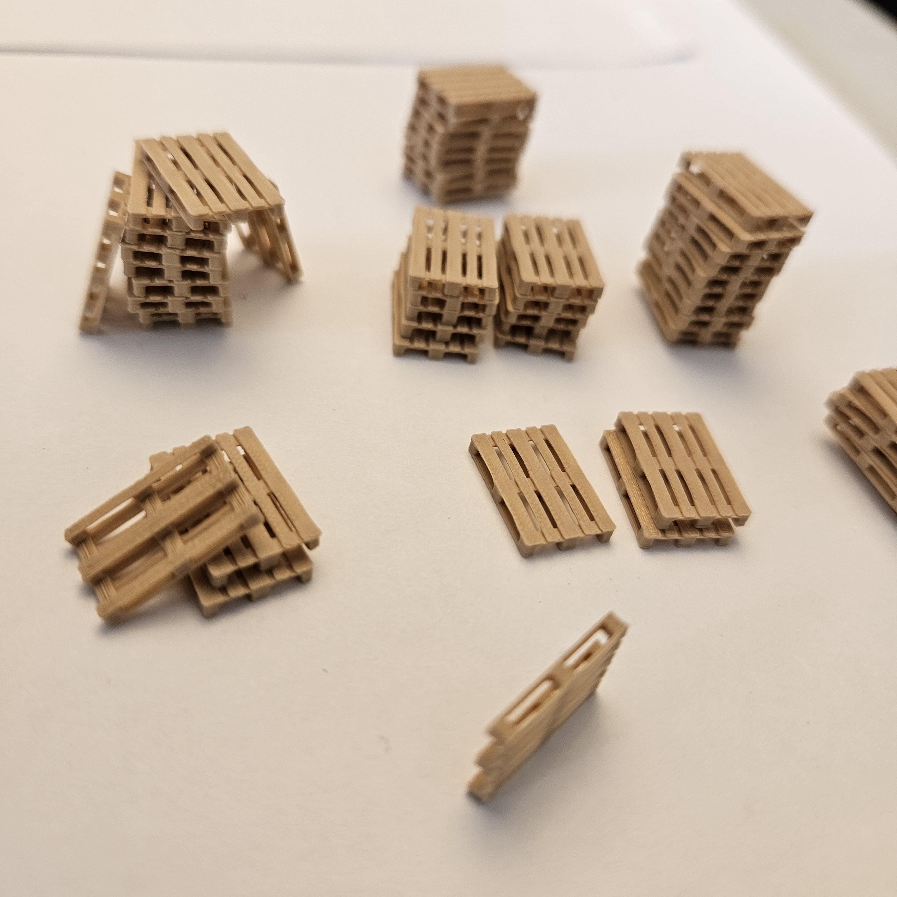 EUR Pallet Miniatures in H0 (1:87) Scale. 100 Pcs. - Etsy