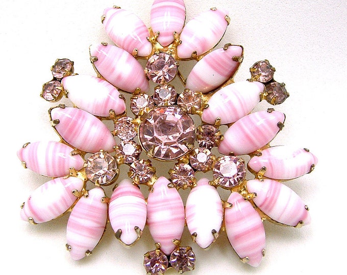 Vintage Rhinestone Juliana Brooch With Pink & White Candy - Etsy
