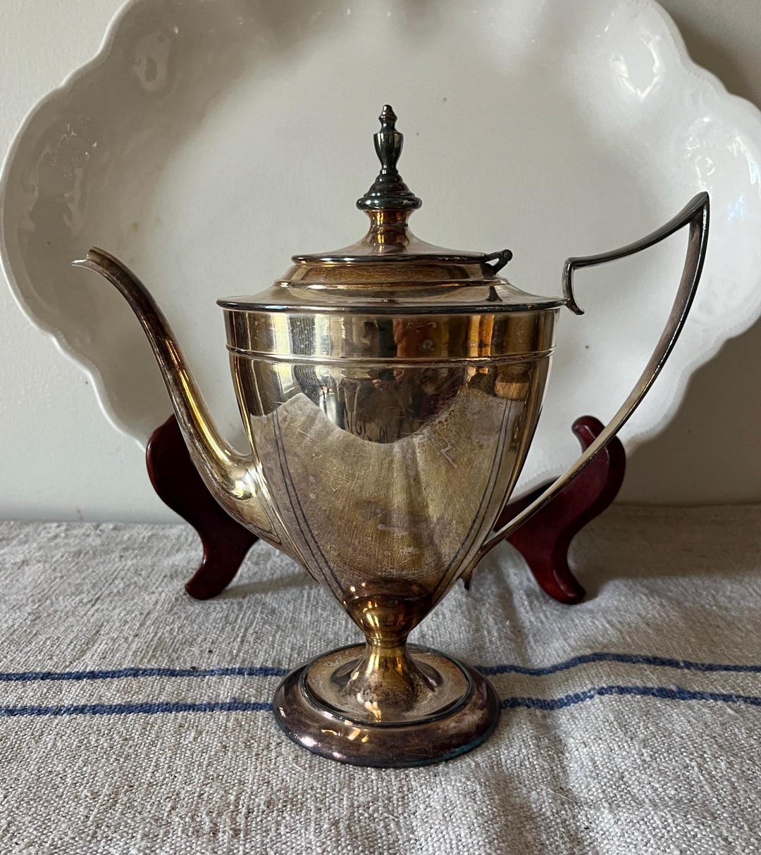 Vintage Silver Plated Teapot ~ Art Deco Ornate Design ~ 1930s ~ Silver ...