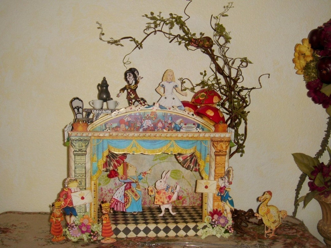 Printable Alice in Wonderland Theater Puppet Articulated Antique Paper ...