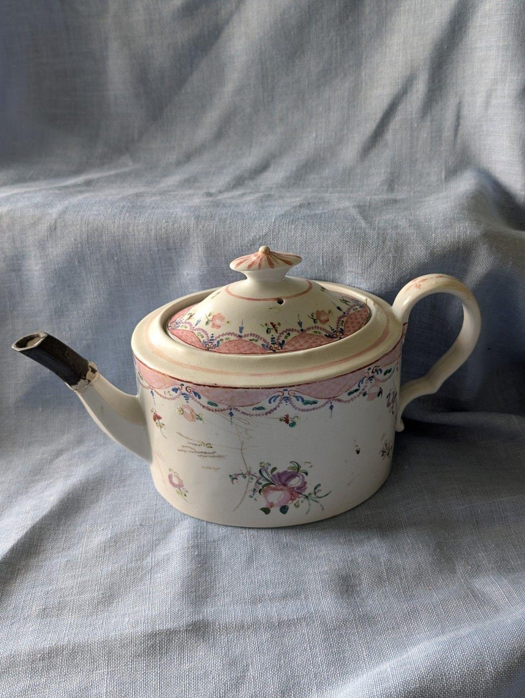 Late 18th Early 19th Century - New Hall Pattern Tea Pot - Historic ...