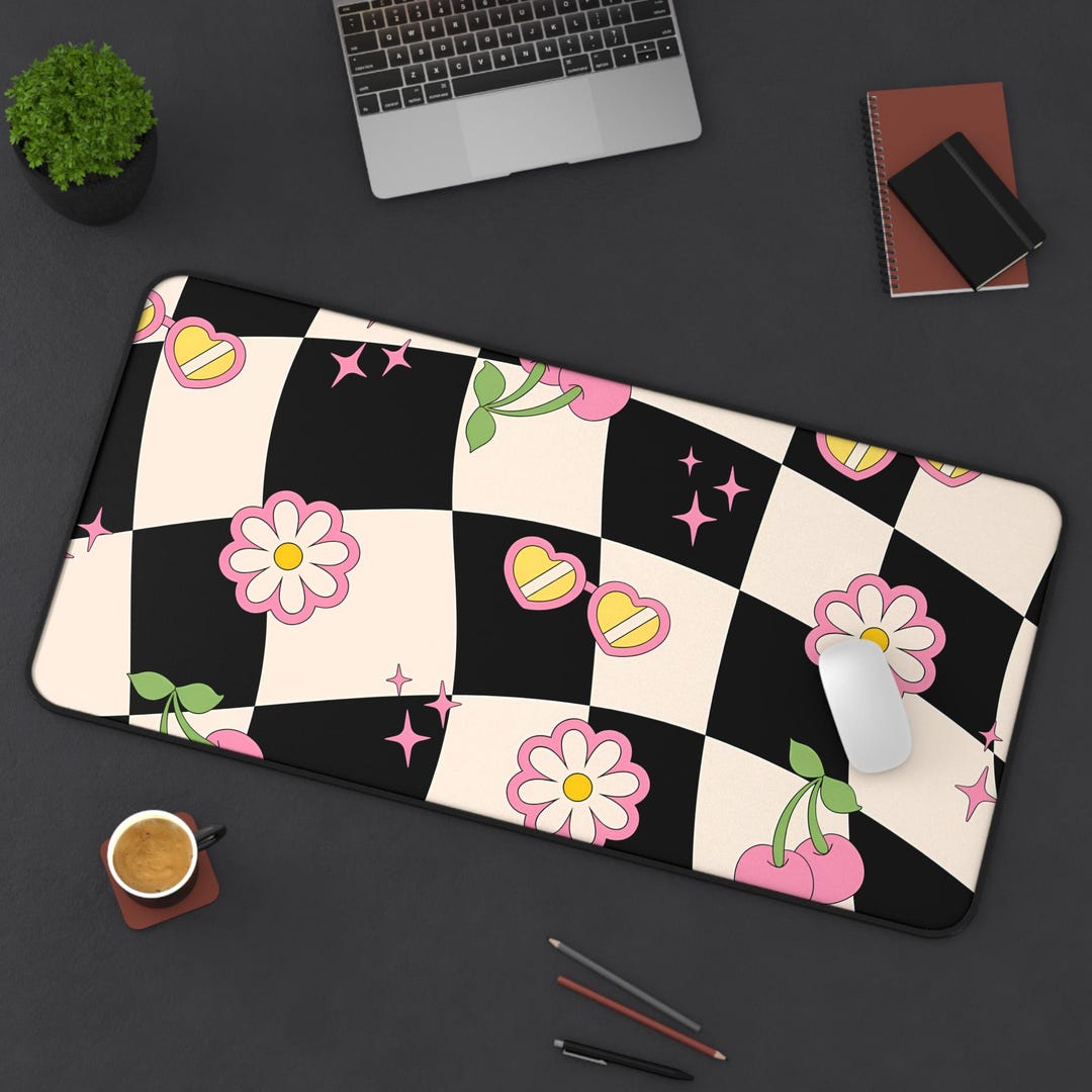Pink Checkered Deskmat - Cute Girly Gaming Mousepad, Aesthetic PC Mat ...