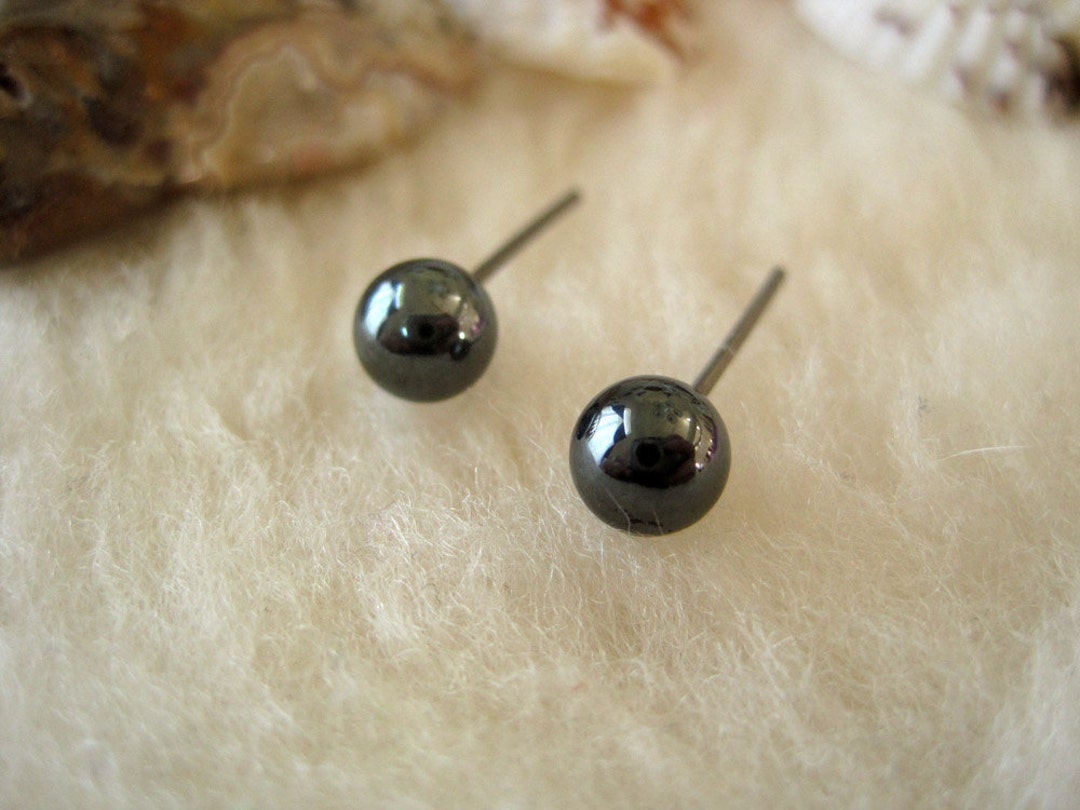 Hypoallergenic Hematite 6mm Gemstone Stud Earrings (nickel Free Niobium ...