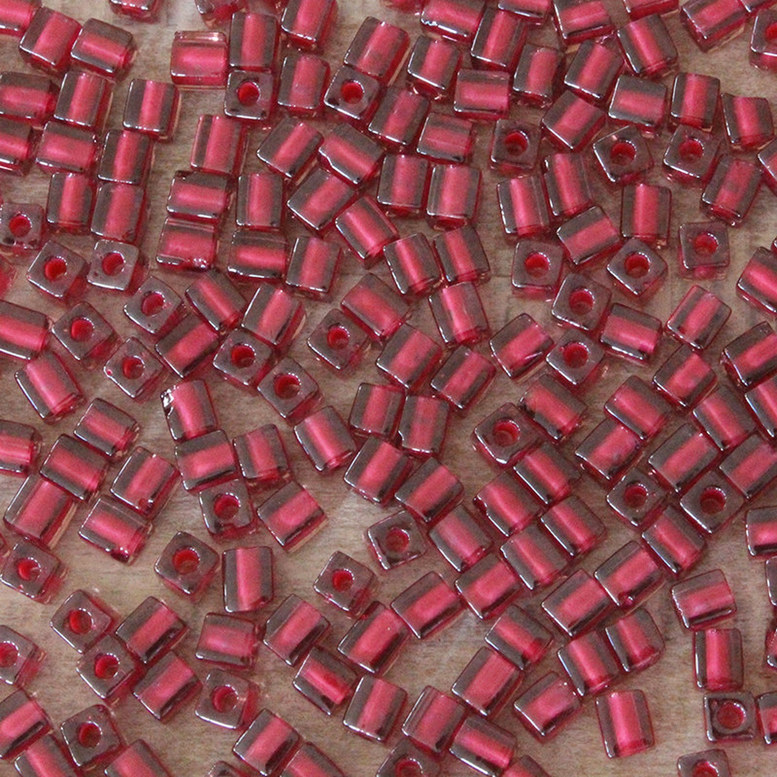 4mm Miyuki Cube Beads for Jewelry Making - Color Lined Cube Beads ...