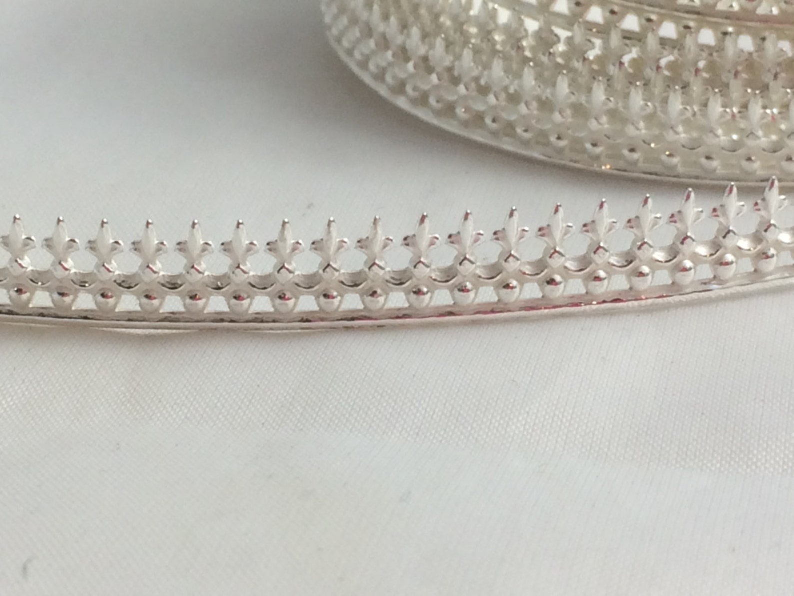 925 Sterling Silver Gallery Wire, Ball and Fleur Design, Bezel Wire ...