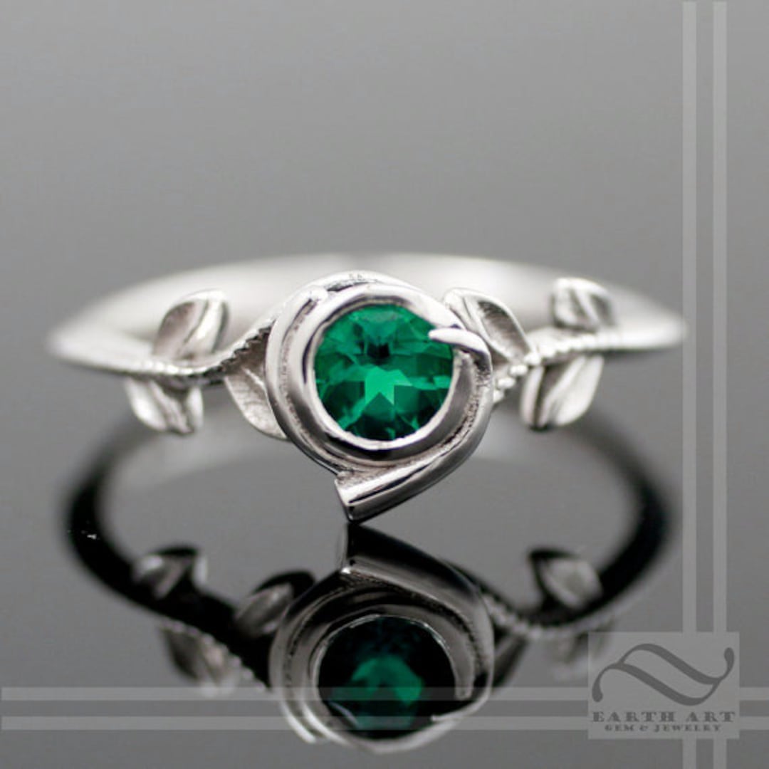 Kokiri Emerald Ring - Legend of Zelda - Geeky Engagement Ring ...
