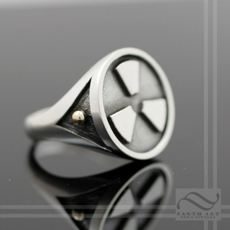 Radioactive Sterling Silver Signet Ring With 14k Gold - Etsy