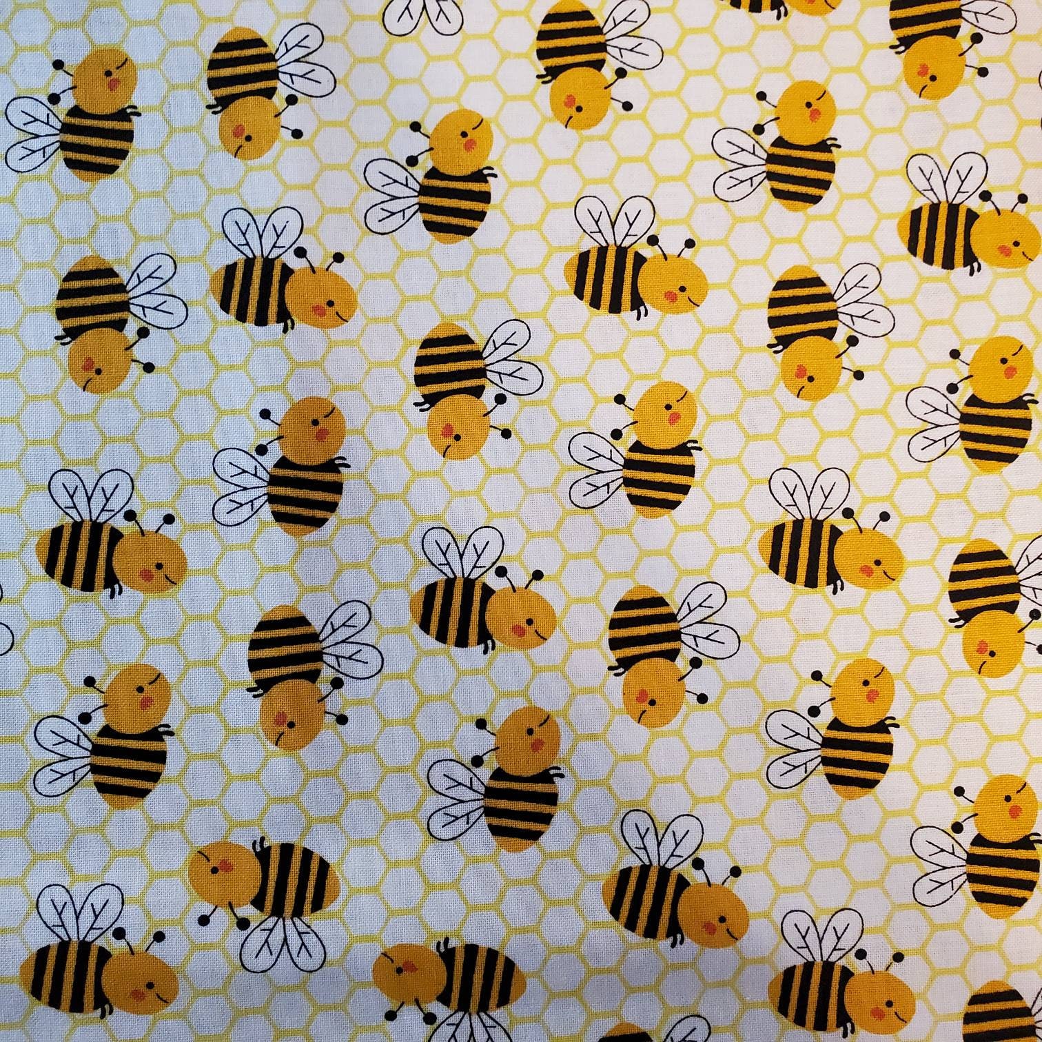 100% Cotton Fabric Honey Bees Sold by the Yard, FQ, 1/2 Yard, BTY ...