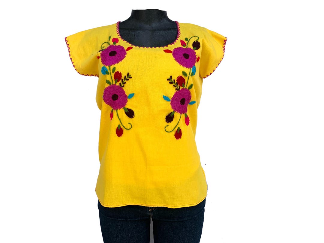 Petite Small Mexican Red Floral Hand Embroidered Woman Ivory Muslin ...