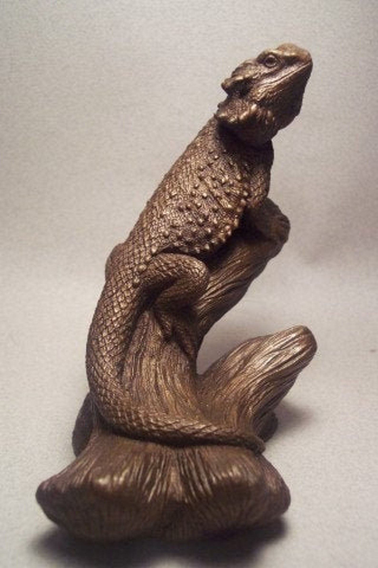 Bearded Dragon Sculpture - Etsy