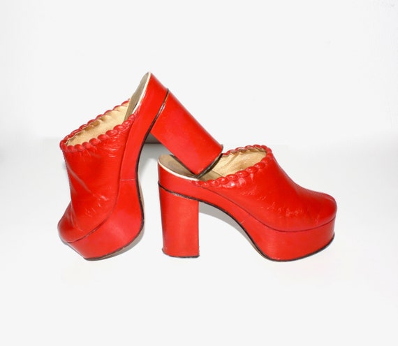 1970’s Lipstick Red Platform Clogs, Vintage 70’s Faux… - Gem