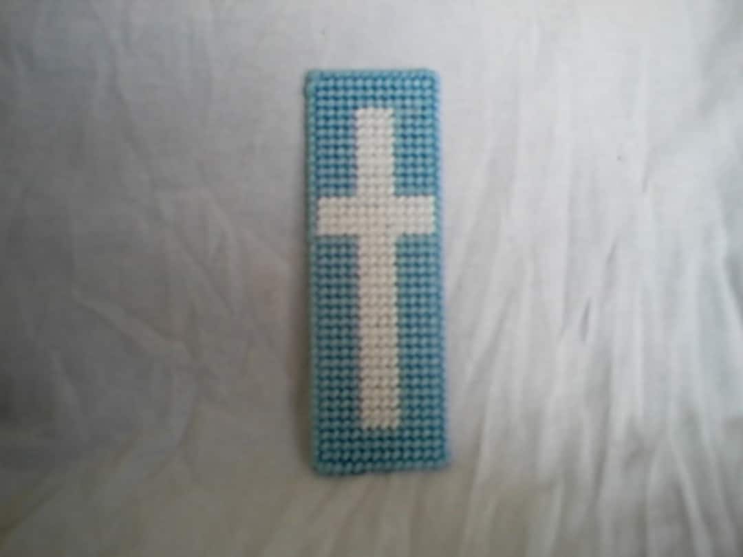 Cross Bookmark PDF Plastic Canvas Pattern - Etsy
