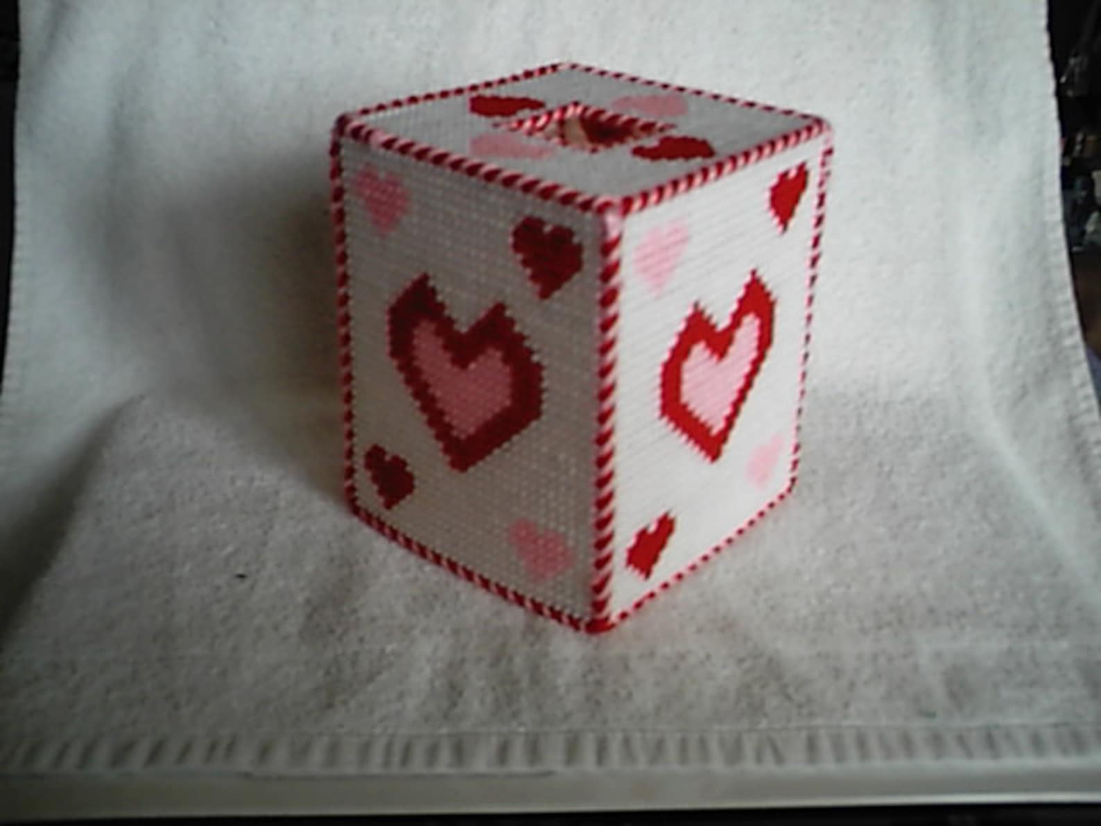 Pattern Plastic Canvas Valentine's Day Tissue Box Cover PDF - Etsy