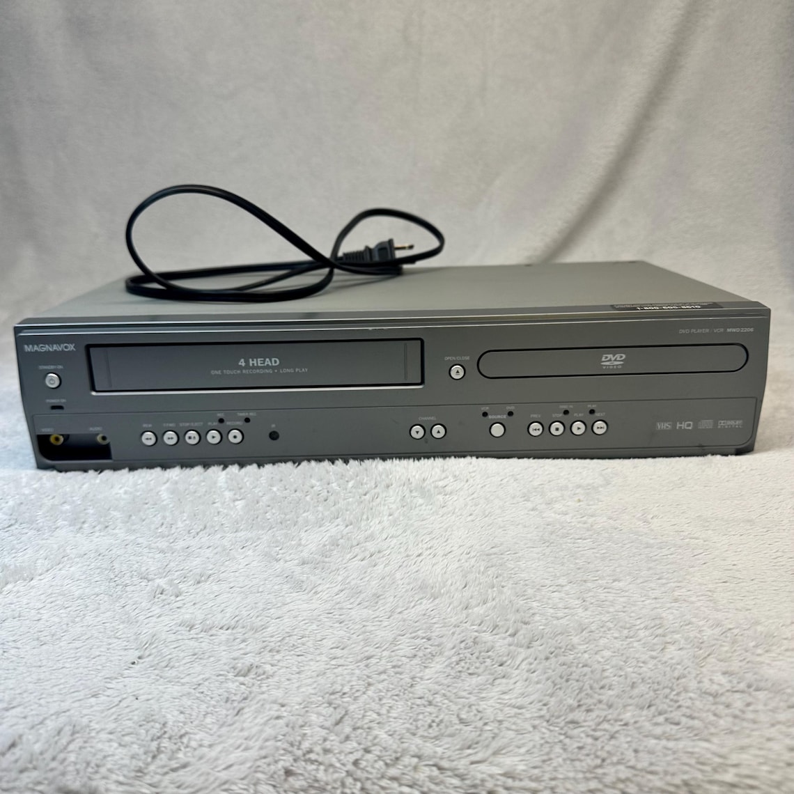 Magnavox MWD2206 DVD VCR Combo VHS Player Recorder No Remote Tested ...