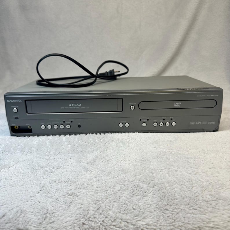 Magnavox MWD2206 DVD VCR Combo VHS Player Recorder No Remote Tested ...
