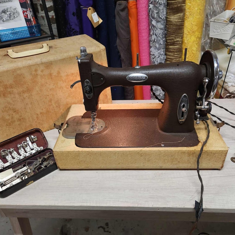 White Rotary Sewing Machine - Etsy