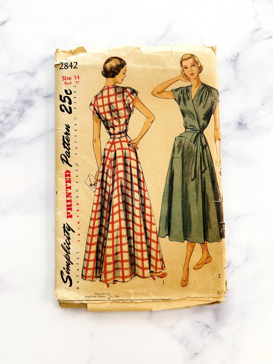 Bata cruzada con mangas cortas y escote sin cortes, estilo años 40 ...