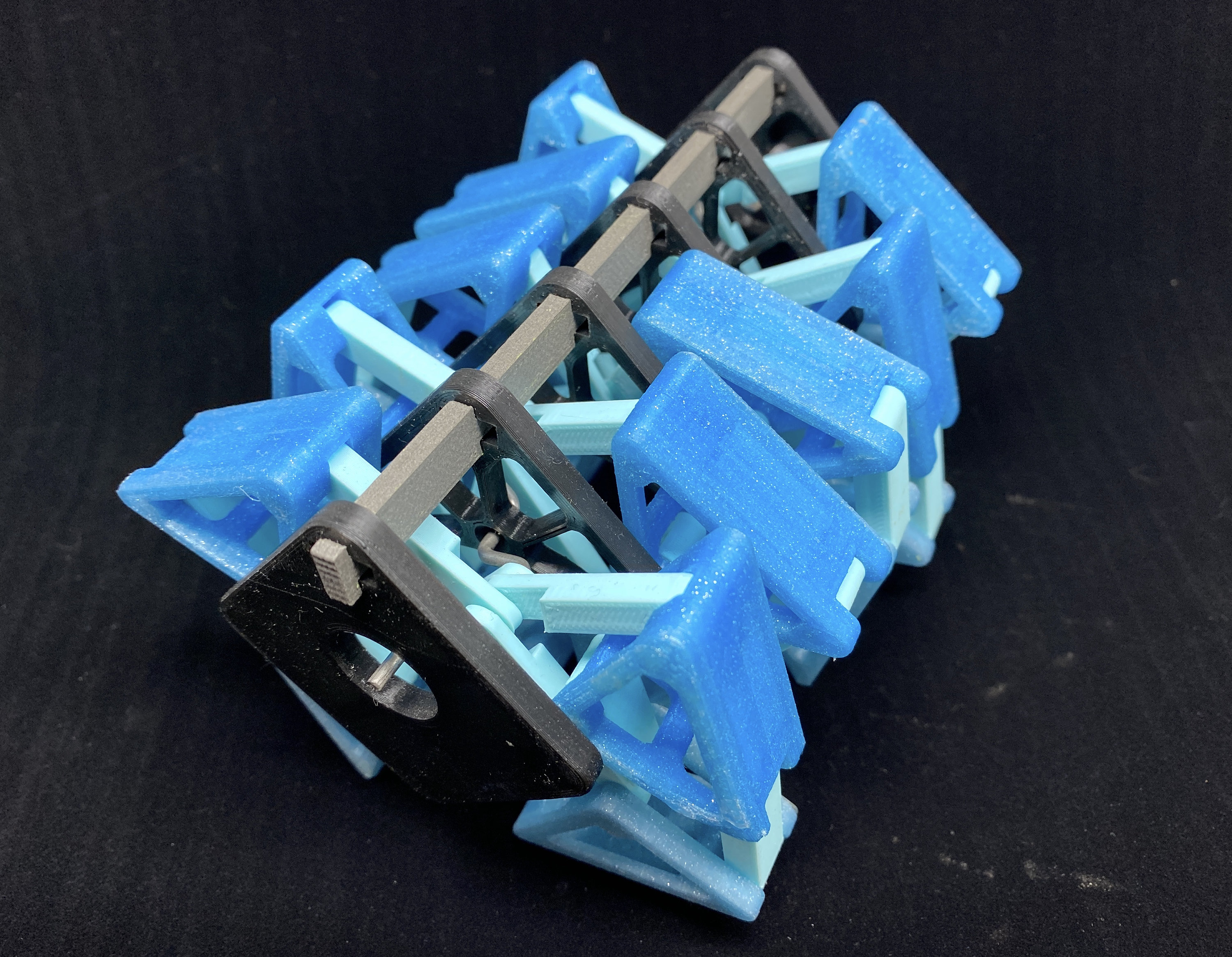 HV-084 Mechanical Desktop Toy 3D Printed, Hand Assembled Strandbeest ...
