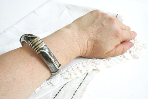 Brian Bergner silver bangle. Modernist bracelet, brut… - Gem