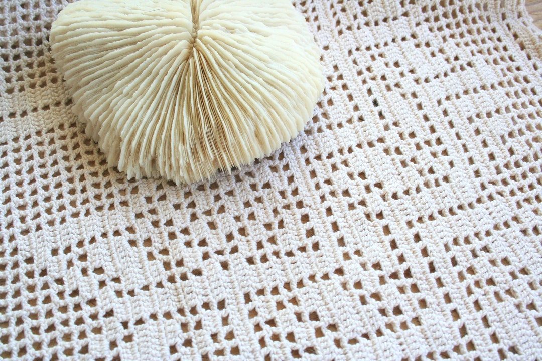 Vintage Hand Crochet Cotton Tablecloth. Geometric Tablecloth, Morning ...