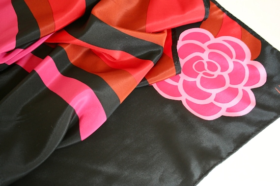 Bold Op art inspired Vera Neumann scarf. Graphic, abs… - Gem