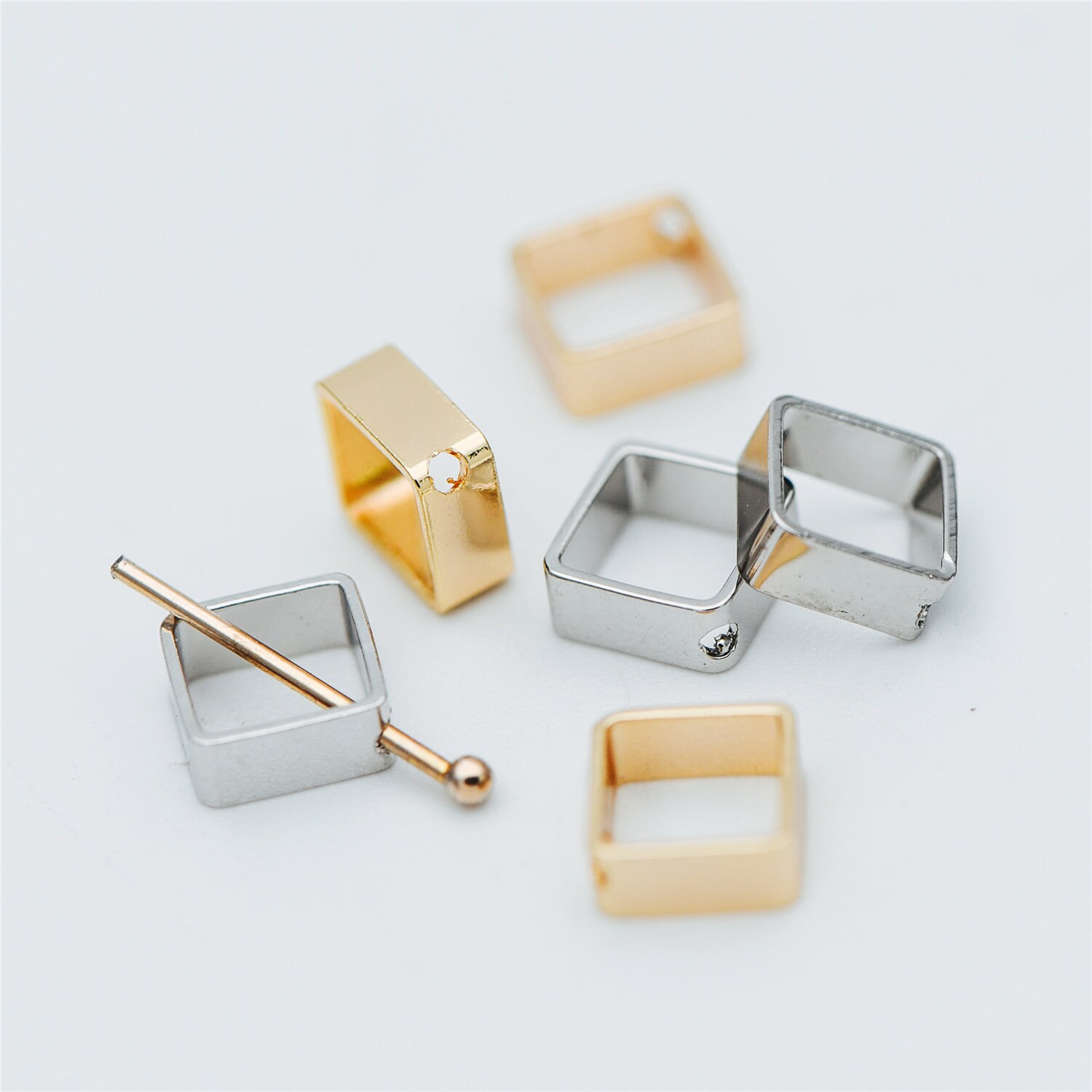 10pcs Gold/ Silver Tone Square Link Charms 6mm, Gold 10pcs Gold/ Silver Tone Square Link Charms 6mm, Gold