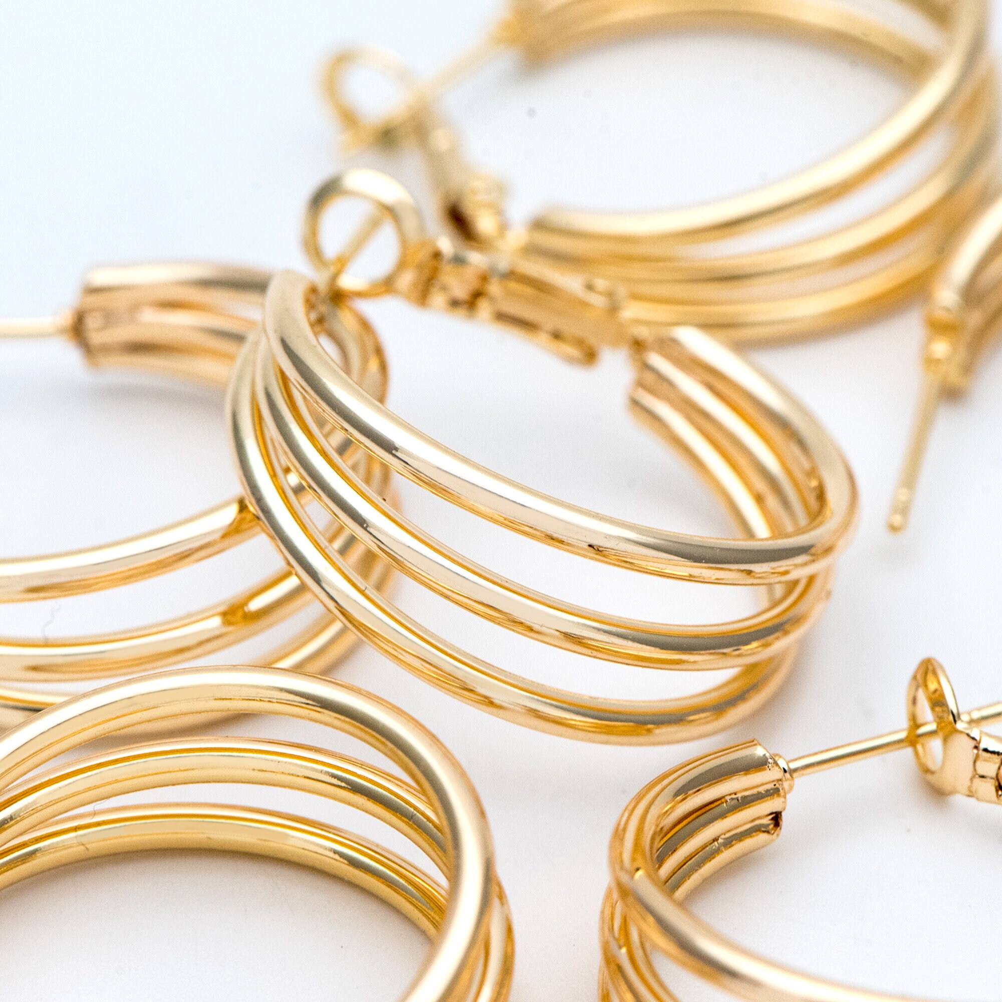 4pcs Gold Round Leverback Ear Hooks 25/30mm 18K Gold plated | Etsy