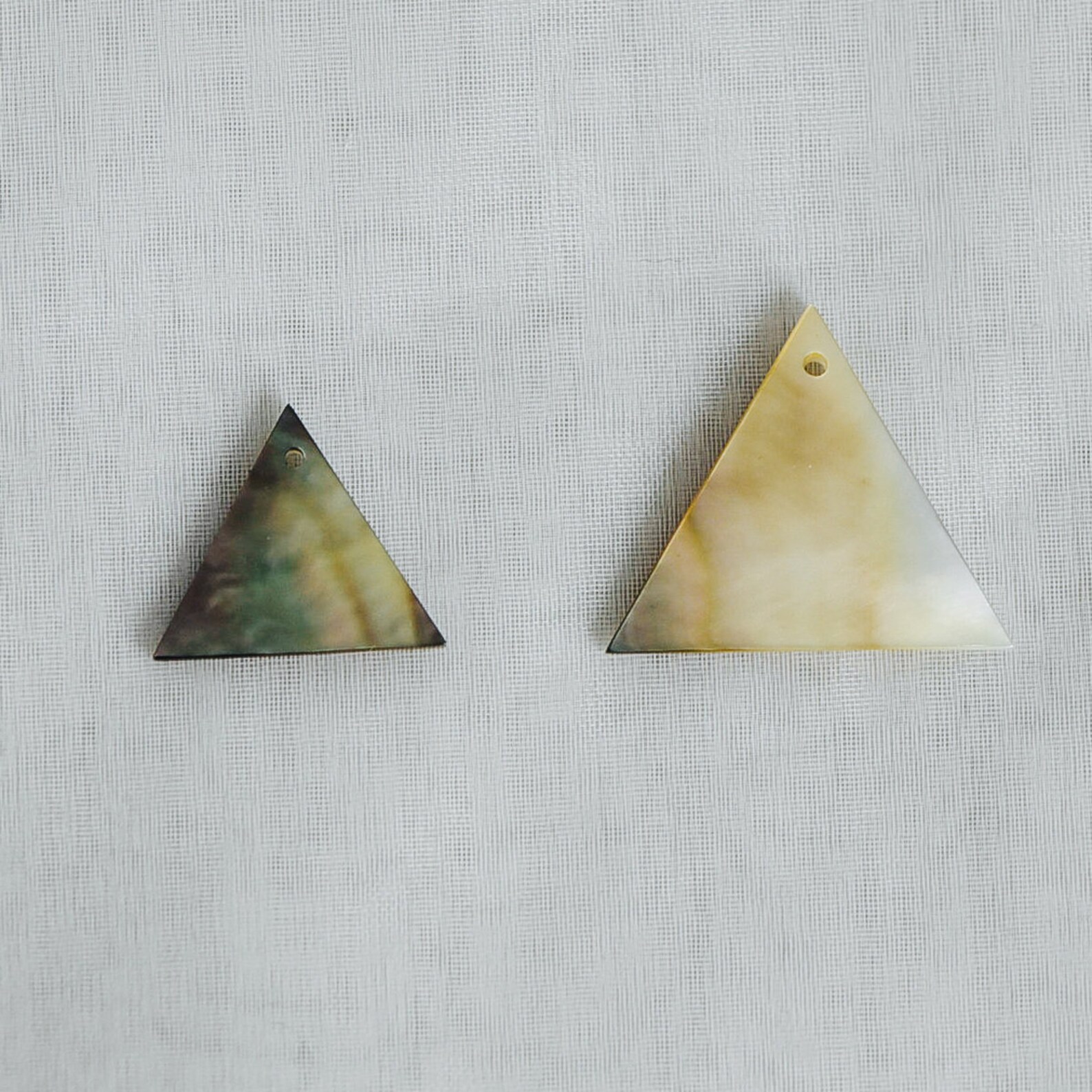 10pcs Black Mother of Pearl Triangle Charms Geometric Shell - Etsy