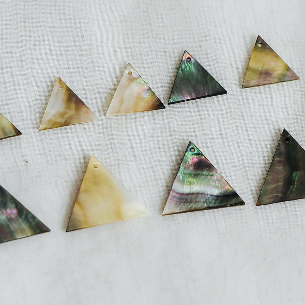 10pcs Black Mother of Pearl Triangle Charms Geometric Shell - Etsy