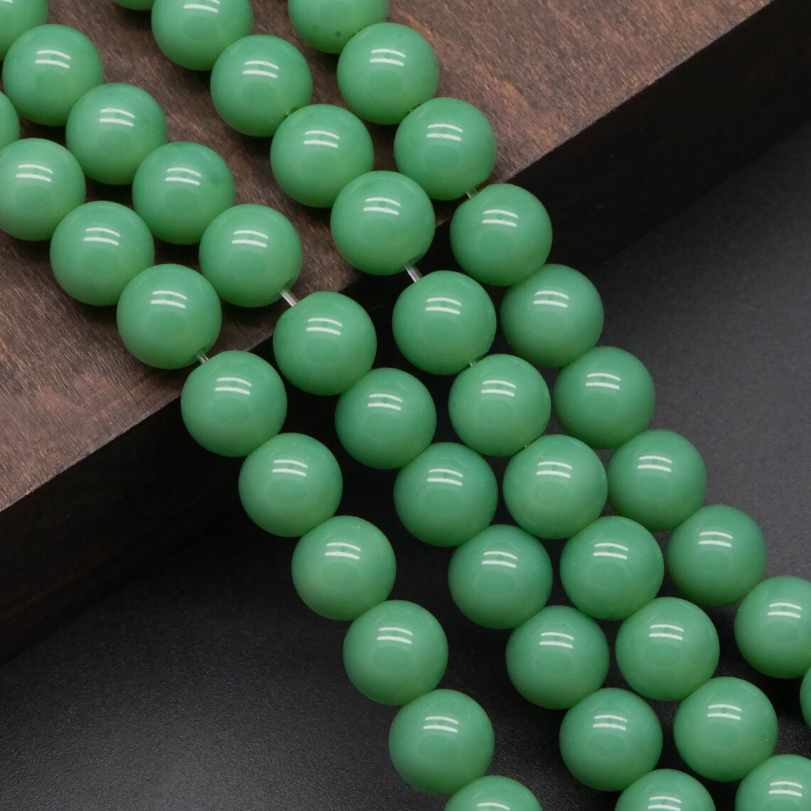50pcs Smooth Round Glass Beads 8mm Green GM-037-3 - Etsy