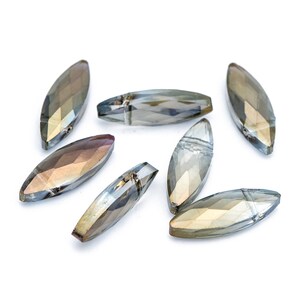 20pcs Leaf Crystal Glass Faceted Beads, Sparkly Olive Green Olivine ...