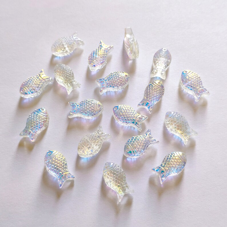 20pcs Crystal Fish Beads 15x8mm Glass Fish Charm Pendants - Etsy