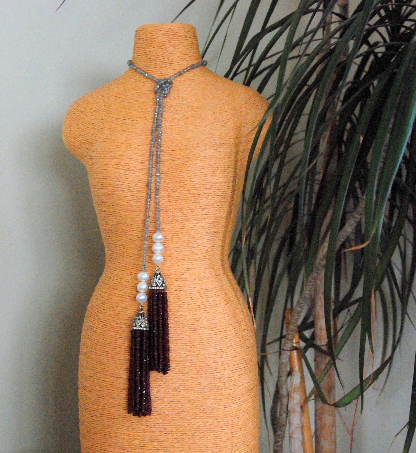 Labrodorite Gemstone Bronze Garnet Gemstone Clothing Gift - Etsy