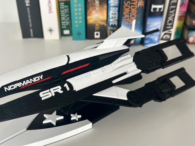 SSV Normandy SR-1 | Mass Effect | 3D Printed Custom Model Ship ...