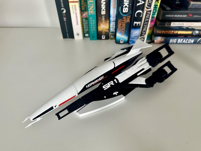 SSV Normandy SR-1 | Mass Effect | 3D Printed Custom Model Ship ...