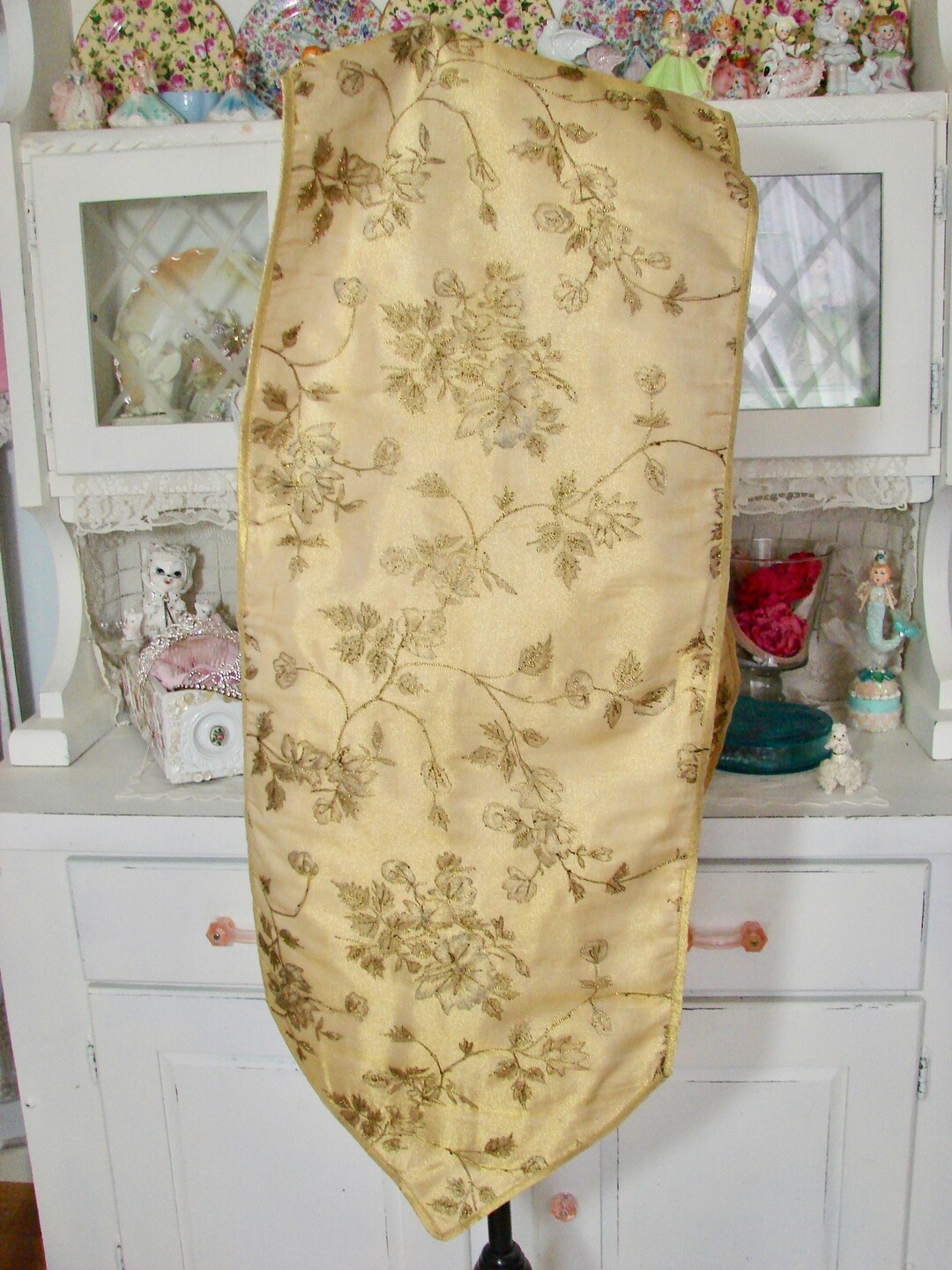 Luxury Gold Embroidered Floral Crinoline Fancy Floral Runner Home Decor ...