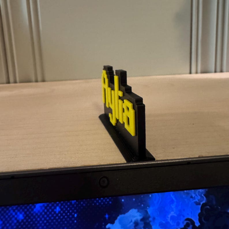 3D Printed Custom Runescape Chat Username Miniature Monitor Topper ...