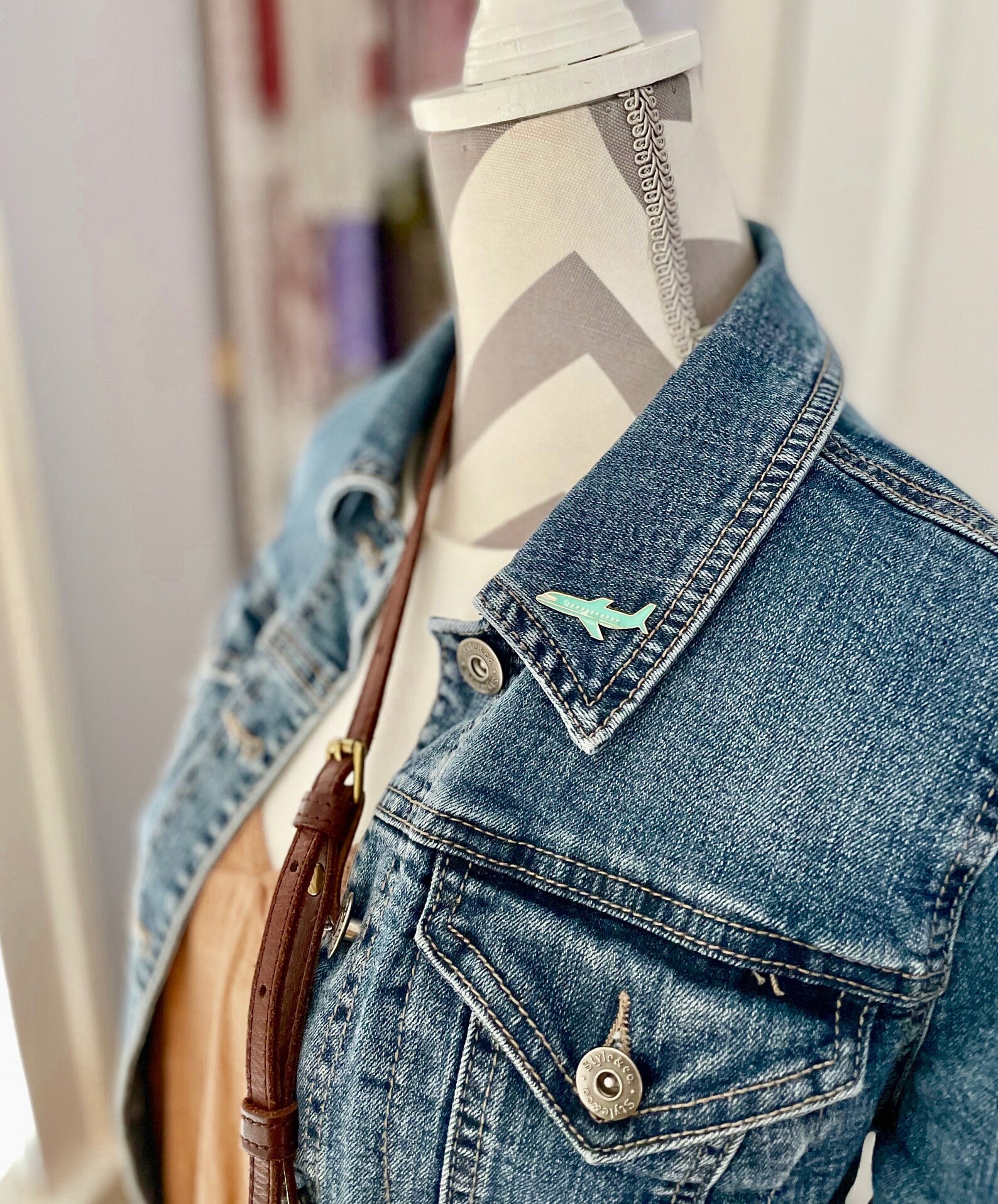 Airplane Lapel Pin Enamel Pins Aviation Pin Flight - Etsy