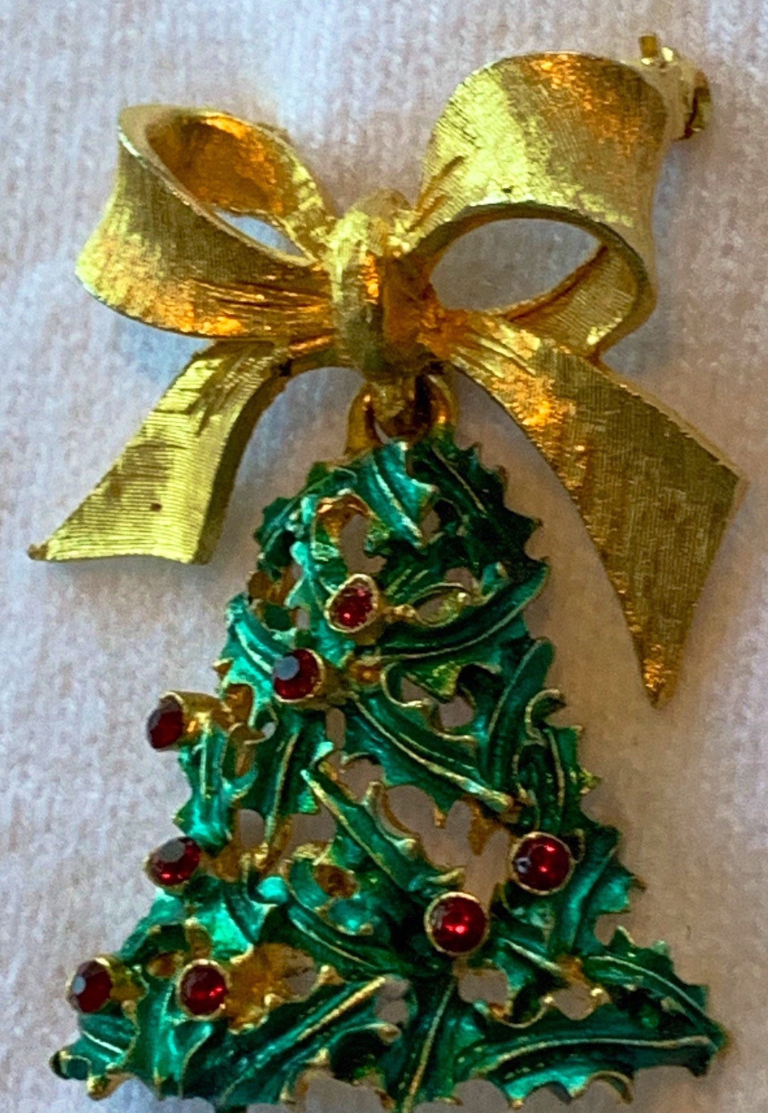 Mylu Bow and Christmas Tree Brooch - Etsy