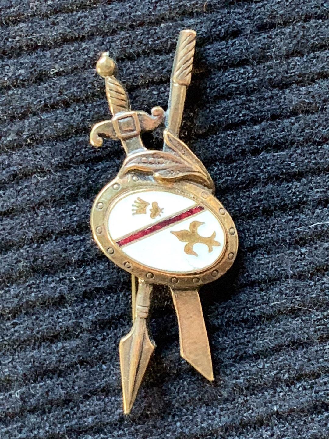 Military Crossed Scepter Arrow Brooch Set in Antiqued Gold - Etsy