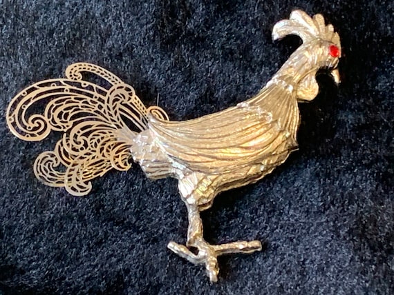 JAN MAX 1971, Adorable Strutting Rooster with Bright … - Gem