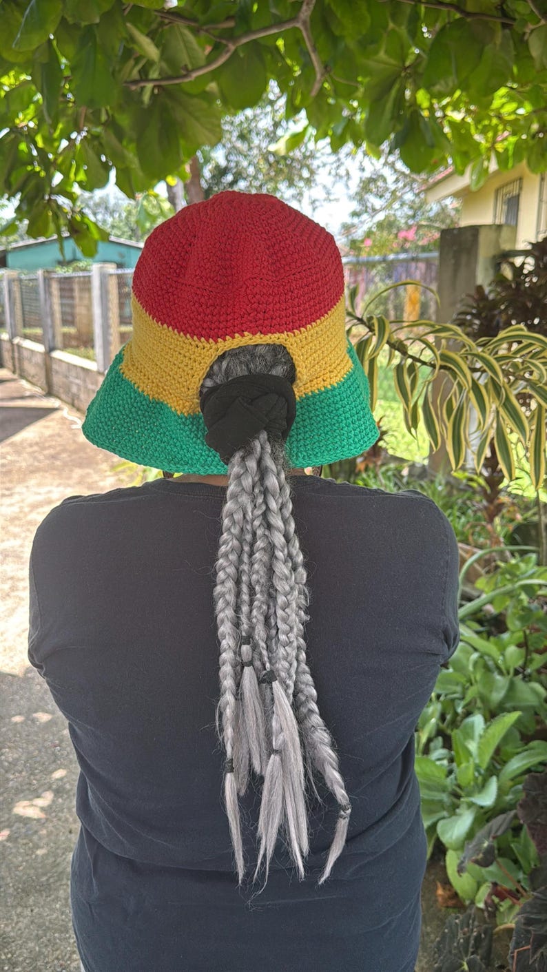 Modèle de chapeau de bob queue de cheval rasta au crochet : facile ...