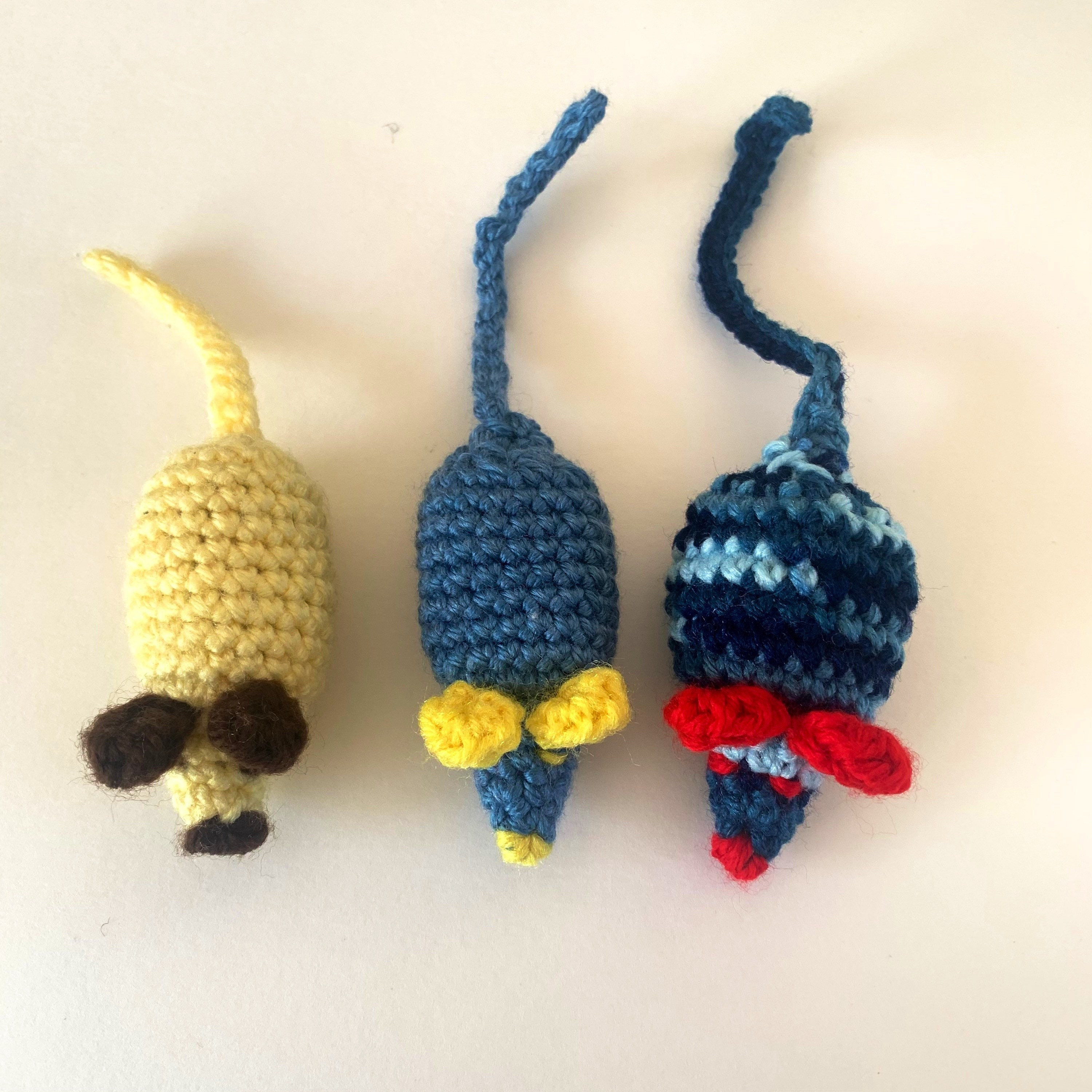 How to Crochet a Cat Toy Mouse Pattern Tutorial Amigurumi - Etsy UK