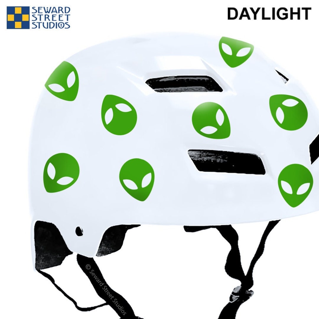 Aliens Decal Set, Clover Bike Hemet Sticker Set, Little Green Men ...