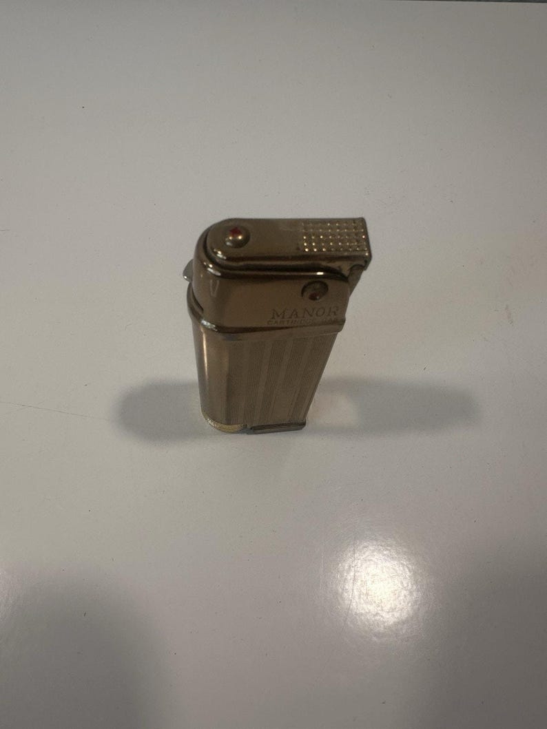 VINTAGE 50-60's *new in Box* Manor Lighters in Store Display Gas/fuel ...