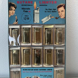 VINTAGE 50-60's *new in Box* Manor Lighters in Store Display Gas/fuel ...